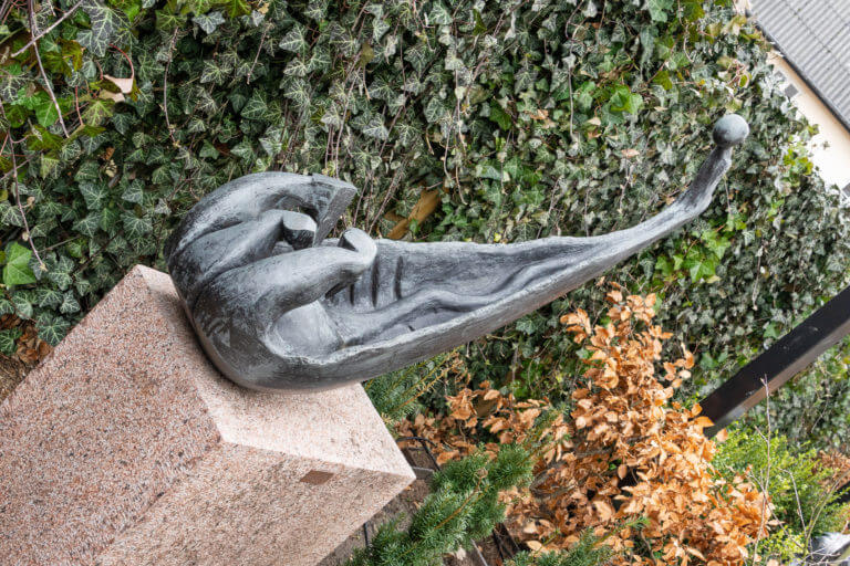 VARDE GARTEN & Von Lügenhals - kro, hotel, kunst & musik